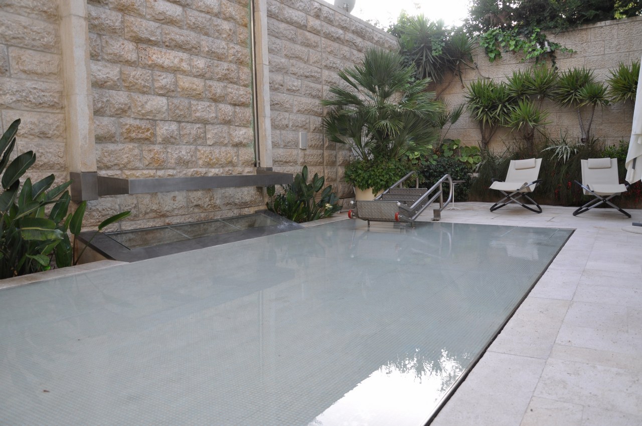 Private movable floor with variable depth - Holland Aqua Sight